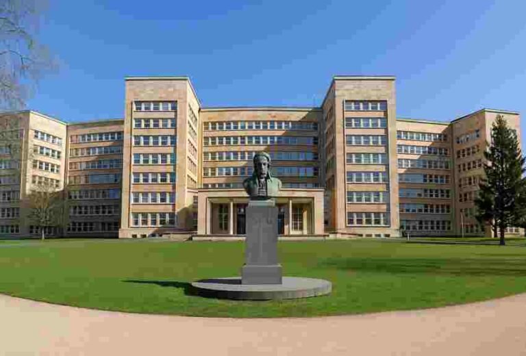 Goethe University Frankfurt: Acceptance Rate, Fees, Admissions ...